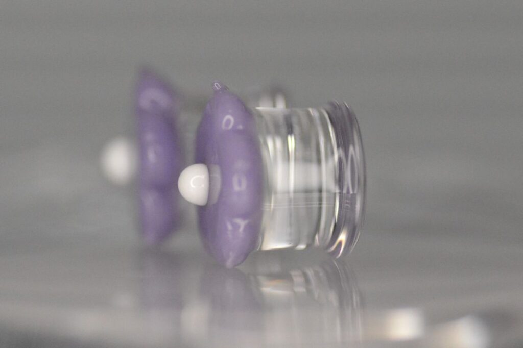 Glasswear Studios Double Flared Flower Plugs 12 mm – Pirate Piercing ...